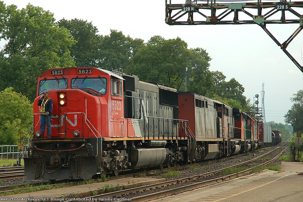 CN 399
